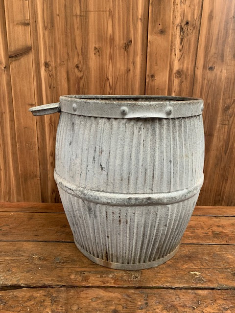Vintage English Galvanized Dolly Tub #5495 – Fossil Vintage Australia