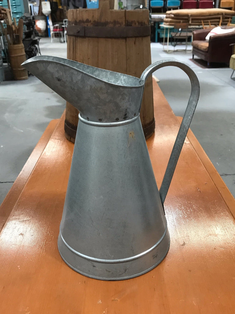 European Galvanised Water Jug #5639 – Fossil Vintage Australia