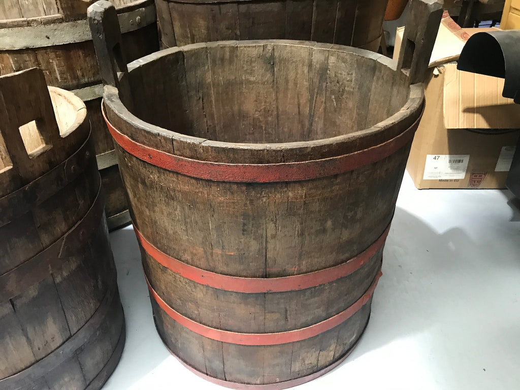 Vintage industrial French oak round wine barrel #1990/8 – Fossil ...