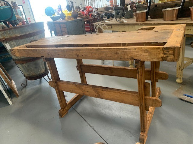 Vintage European Carpenters Woodworking Bench #4593 Byron – Fossil ...
